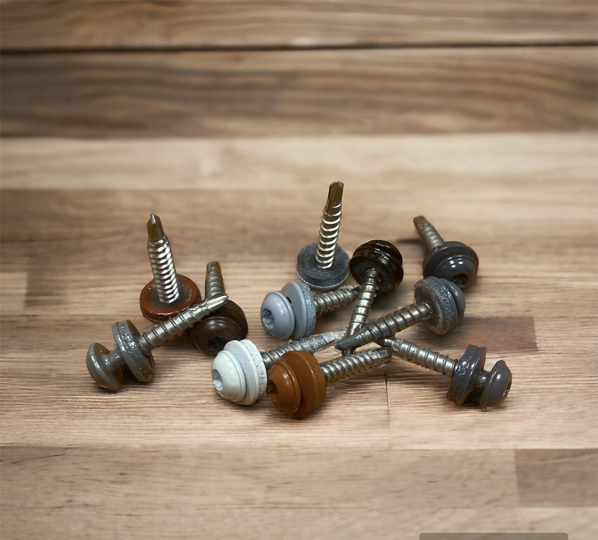 Vannbrettskruer - Buskerud Blikk